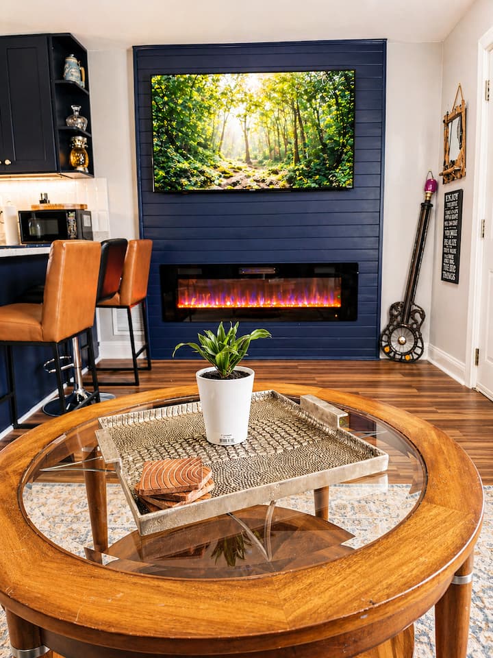 King Suite | Fireplace | Near Starved Rock! - Buffalo Rock State Park, Ottawa