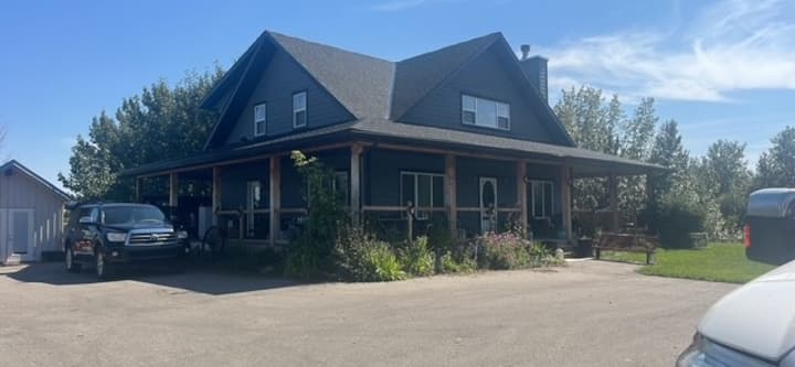 Coming To Compete In The Rodeo? - Okotoks