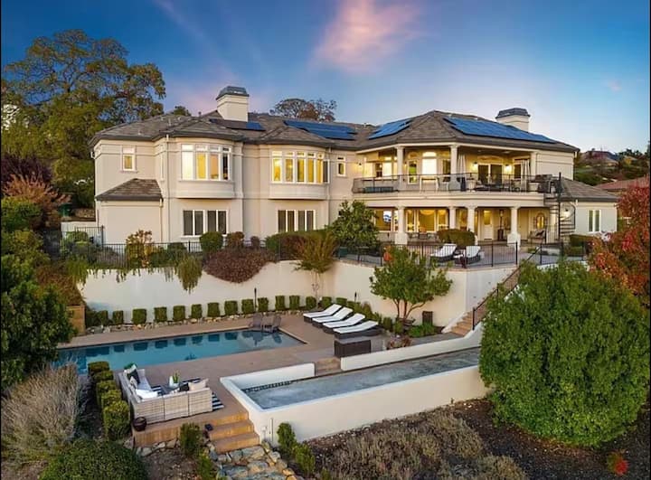 High-end And Sophisticated Living In Serrano - El Dorado Hills, CA