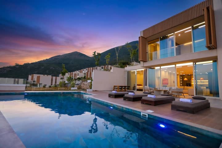 Villa Palasea - By Happy Rentals - Albania
