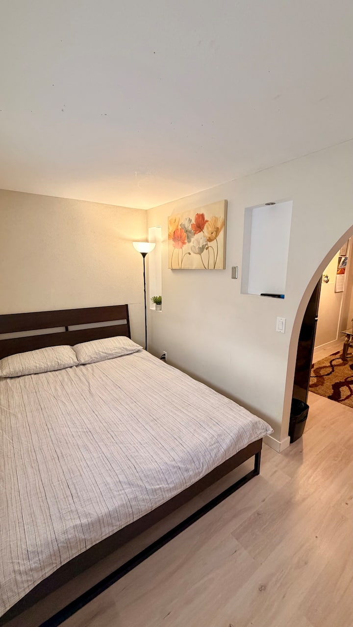 Private Main Level Suite/no Kitchen - Saskatoon