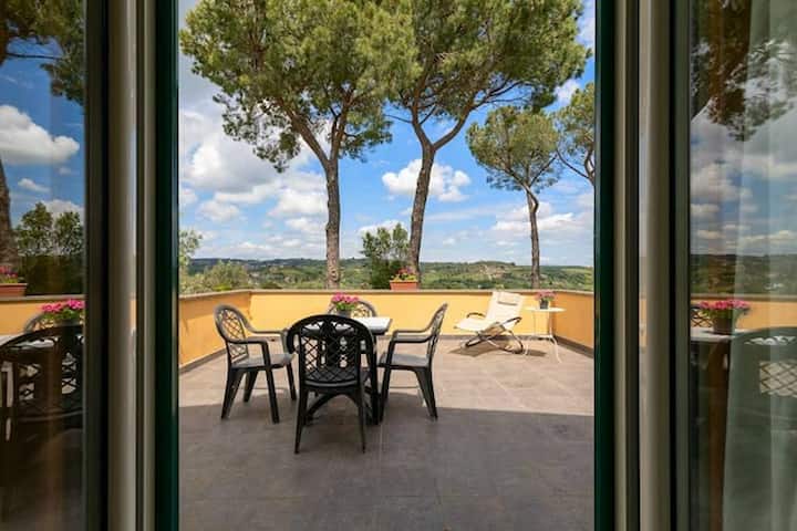 Appartamento Con Giardino In Villa Con Piscina - Italie