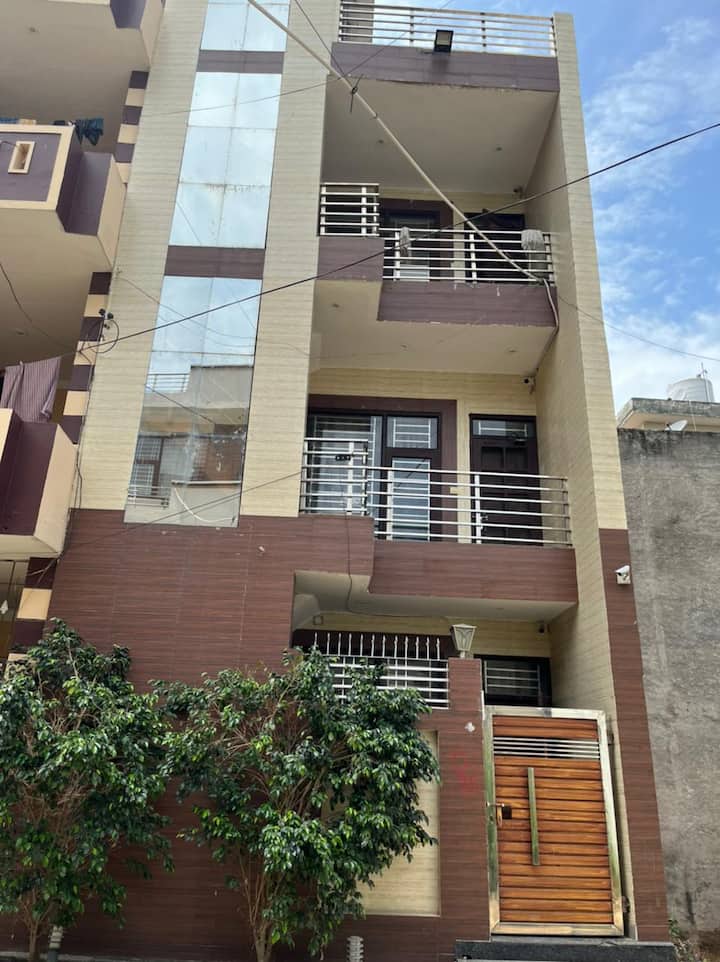 A Sweet 1 Bhk Flat Full Of Privacy And Comfort - Phagwara