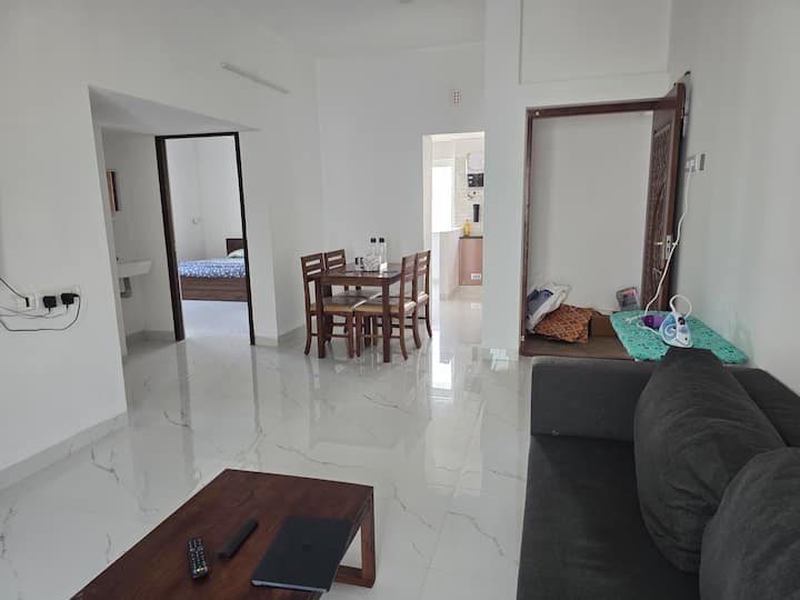 2bhk Near Velachery Station | Kamakshi Hospital F2 - Chennai
