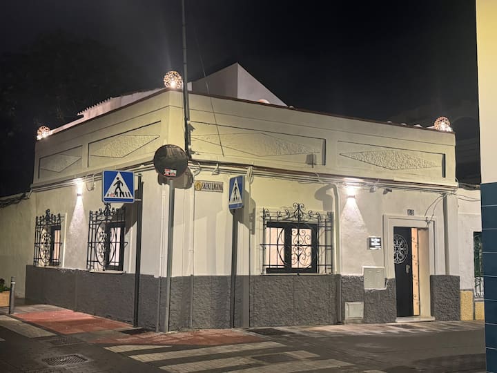 La Casa Del Maestro - Los Barrios