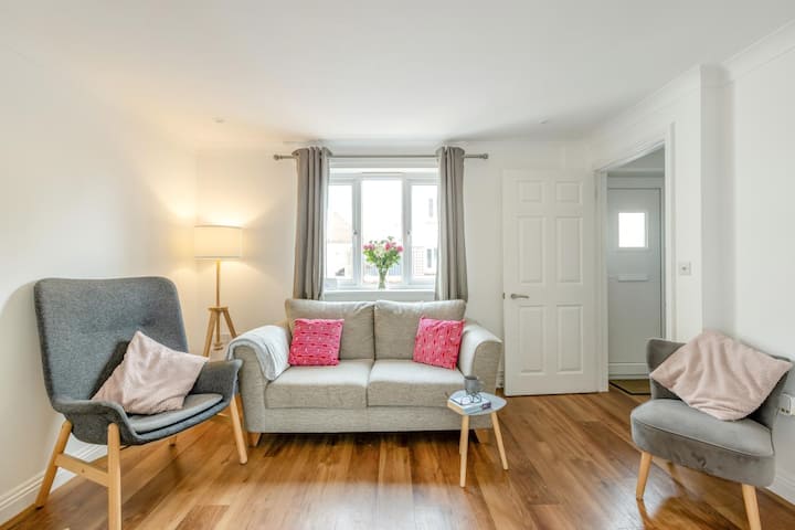 2 Bed In Bridport (Oc-b41431) - Bridport