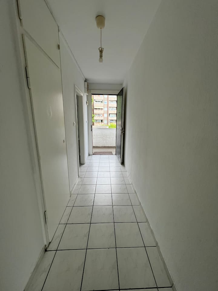 2 Zimmer Wohnung 5 Min. Zur Messe Zu Fuß. - Laatzen