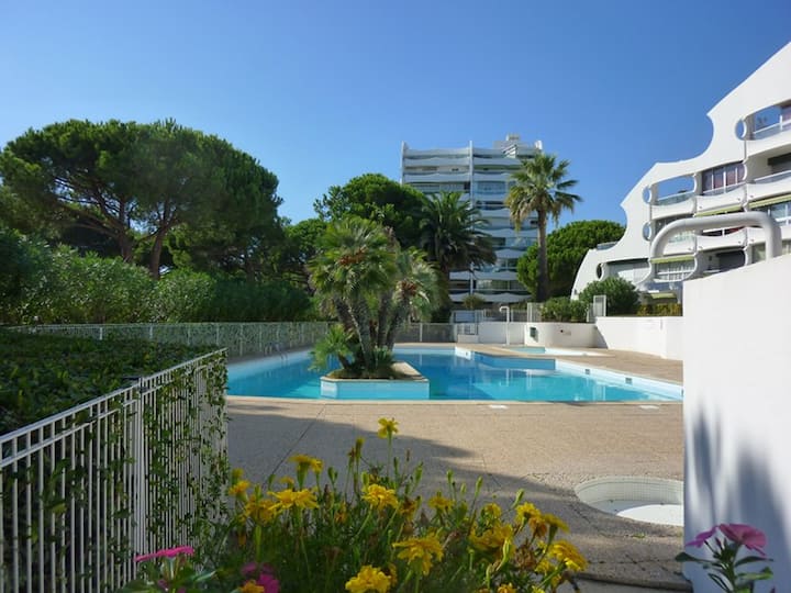 Studio Cabine, Piscine Et Parking - 4 Pers. - La Grande-Motte