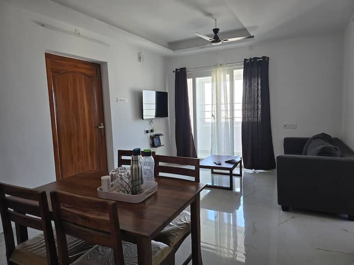2bhk Near Velachery Station & Kamakshi Hospital T1 - Chennai