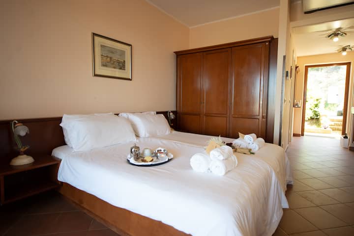 Deluxe Apartment - 1 Room - Follonica