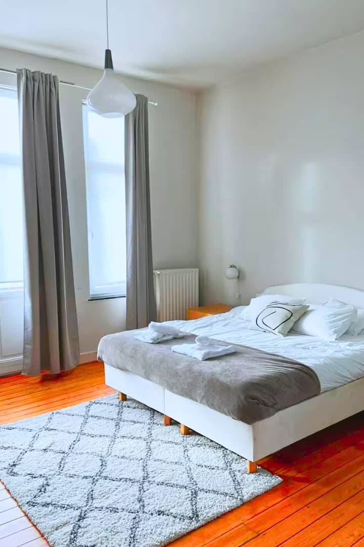 Quiet Apartment In Brussels, European District - Etterbeek