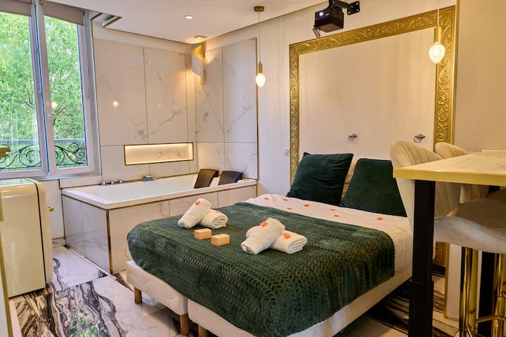 Royal Jacuzzi - Villeneuve-Saint-Georges