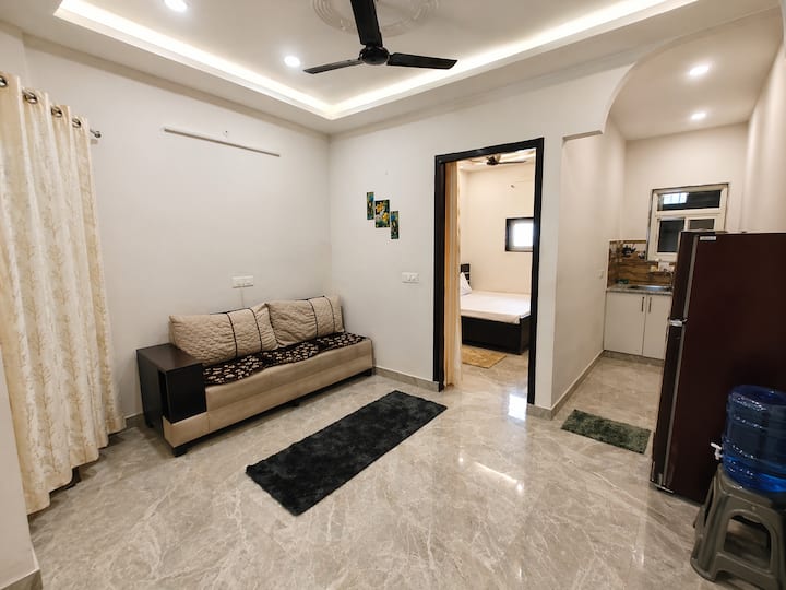 Shridham Homestay | Peaceful House In Vrindavan - Vrindavan