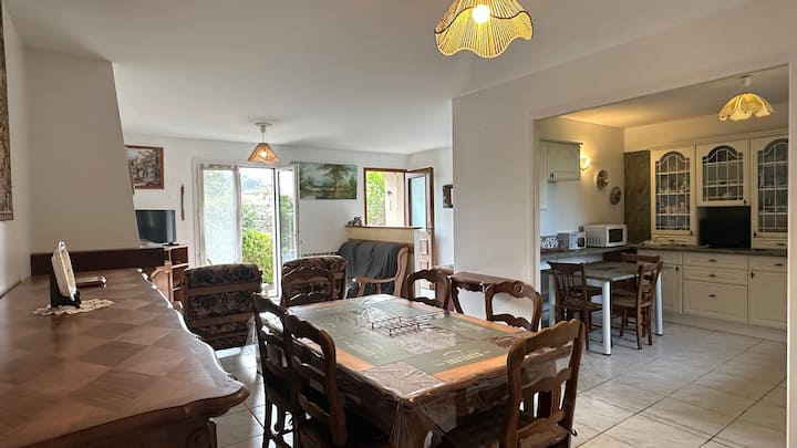 Maison Spacieuse Avec Jardin à Gujan-mestras - Gujan-Mestras