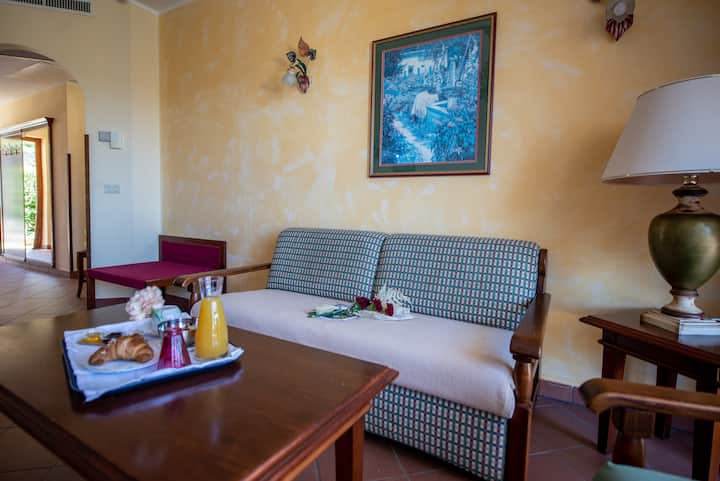 Deluxe Apartment - 3 Room - Follonica