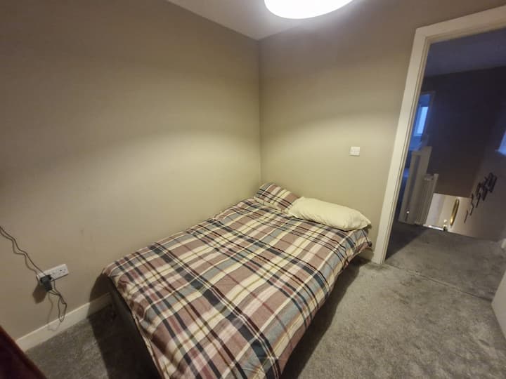 Perfect 2bed Stay + Free Parking - Leixlip