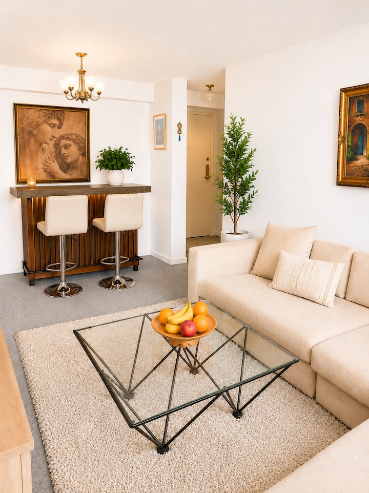 Spacious 3br | Heart Of Downtown Toronto - Toronto
