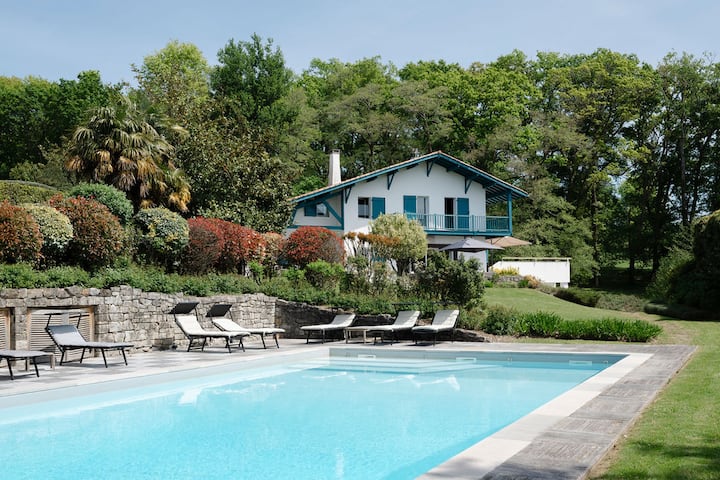 Augusta, Grande Maison Au Calme, 15 Pers, Piscine - Biarritz