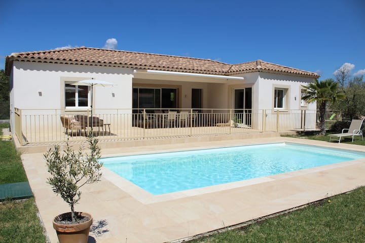 Villa Familiale, Parc Naturel De La Sainte-baume. - Saint-Zacharie