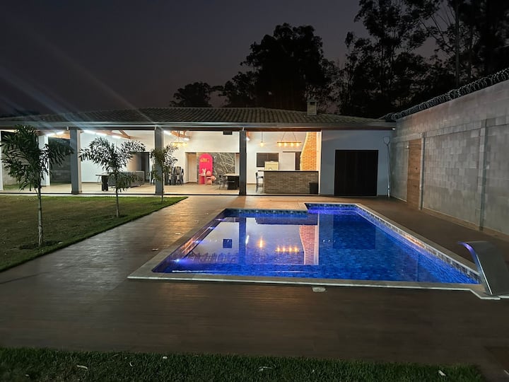 Edicula Com Piscina, ÁRea Gourmet Completa - Araras