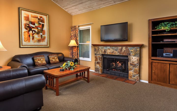 2bd/2ba Lockoff At Flagstaff - Flagstaff, AZ
