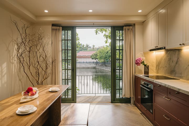 Hidden Lake Retreat|traditional Around|dainty View - Hanói