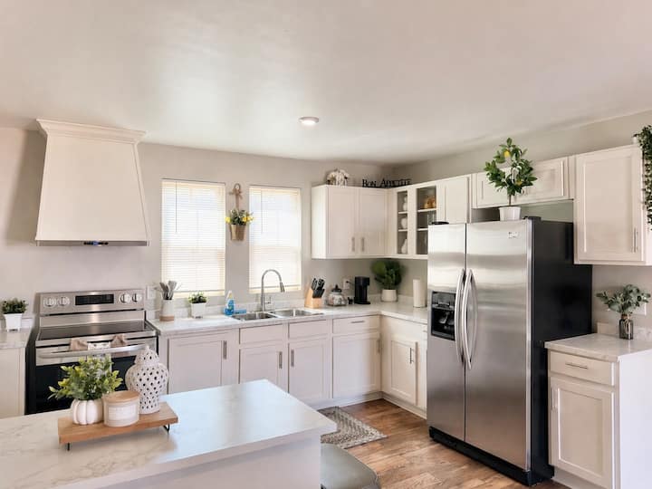 Concord Comfort | 3br Gem Near Downtown - Concord, NC