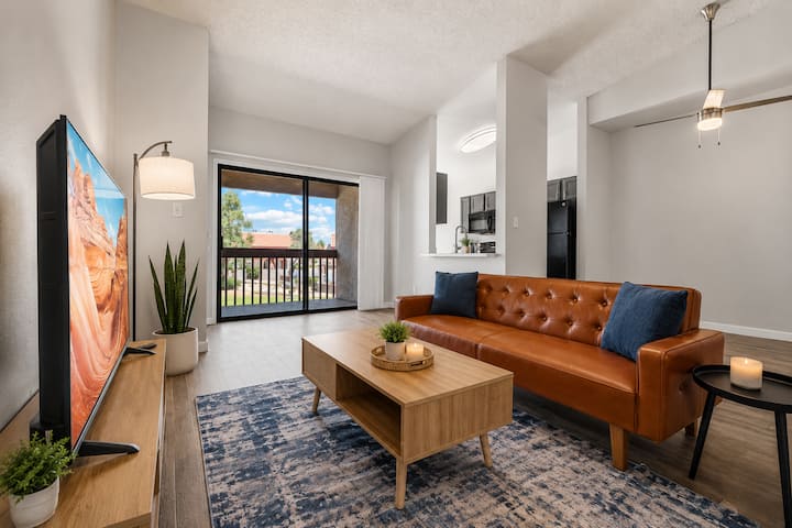 Mesa Getaway | 2br Pool 2ba - 메사