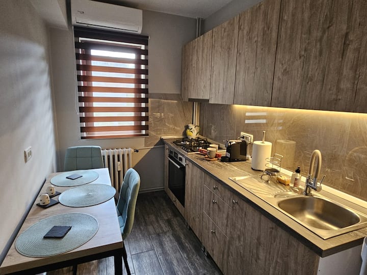 Apartament Elegant & Cozy - Central Self Check-in - Arad