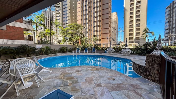 Shb  Barbecue | Pool | 1 Block From The Beach - Guarujá