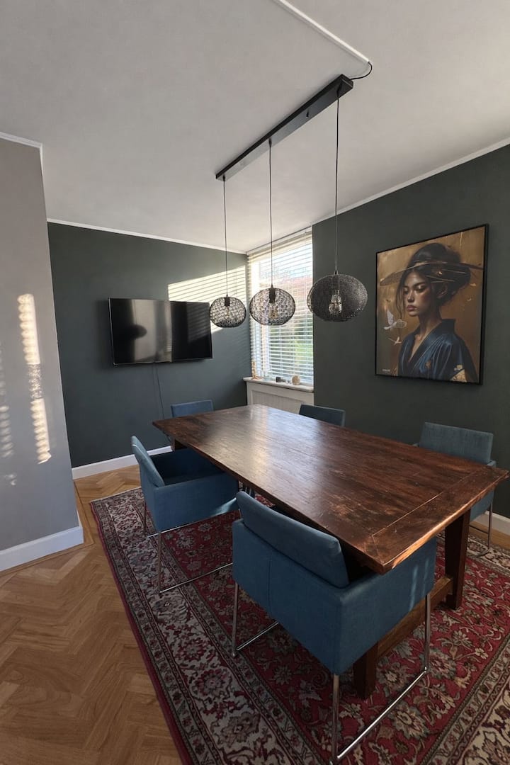Large 3br Voorburg Home | Monthly · All-in - Voorburg