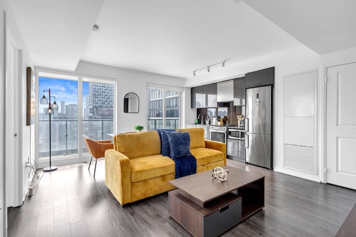 Downtown 3br Suite Sleeps 8 - Near Eaton Centre! - Toronto