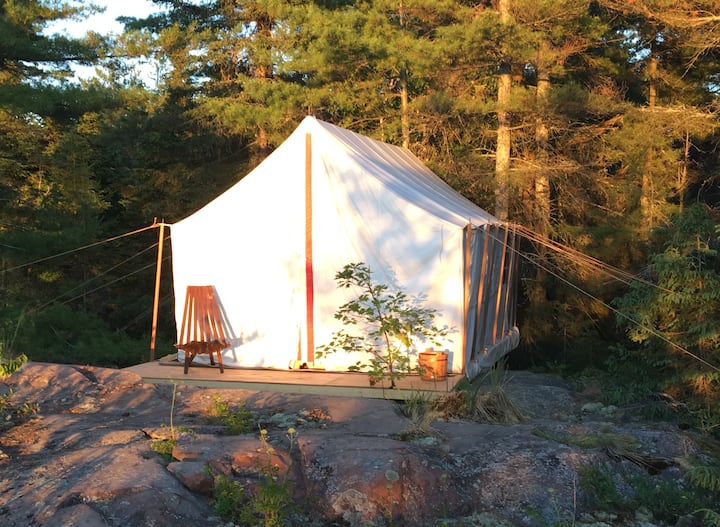 Canvas Retreat - Gravenhurst