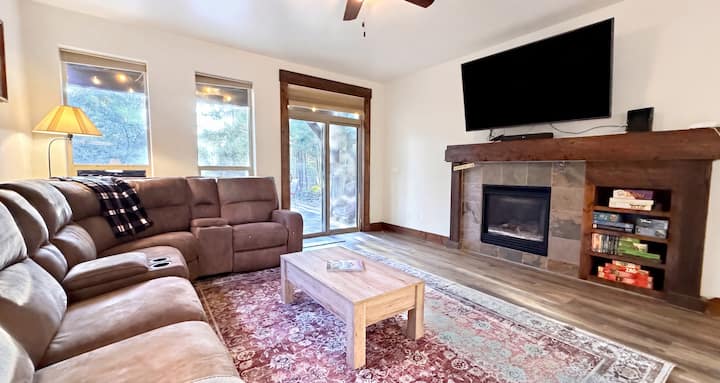 The Timberline Haus - Where Pines Meet The Payette - McCall, ID