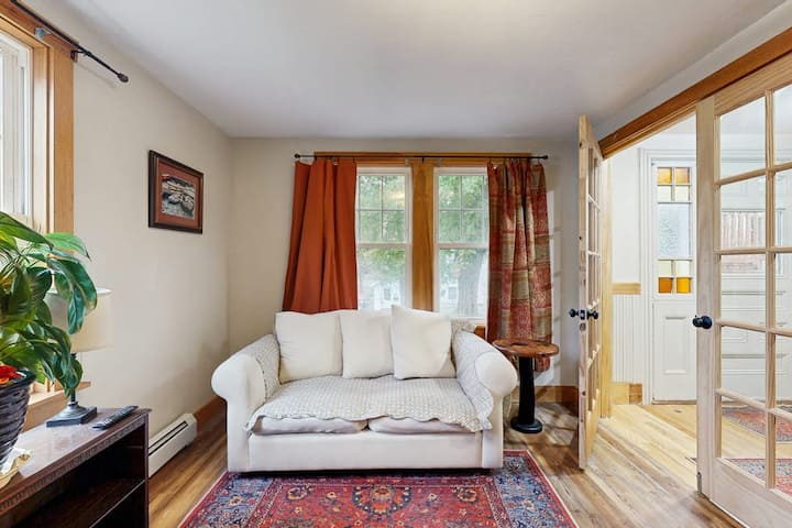 4br Steps From The Harbor & Downtown - Boothbay, ME