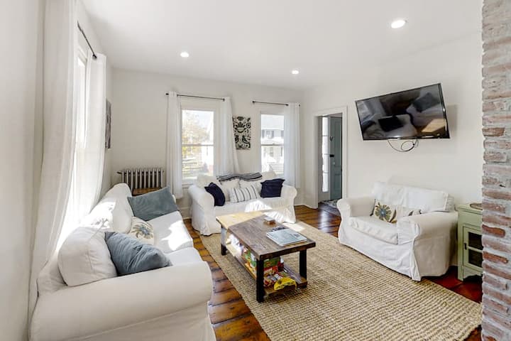 Walkable 3br | Patio | Firepit | W/d - Boothbay Harbor, ME