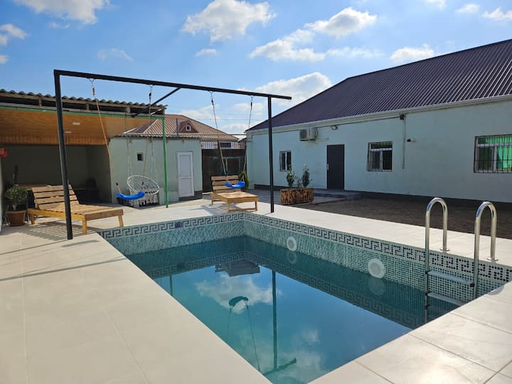 4-rooms House Near The Sea With A Heated Pool! - Baku