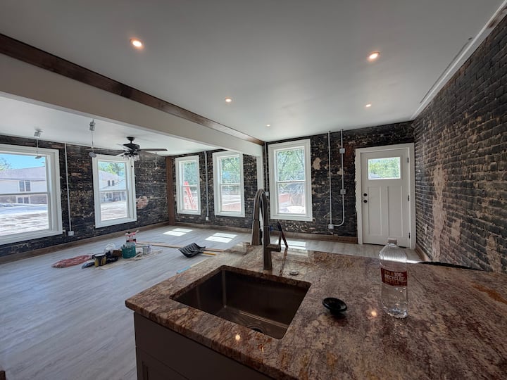 Newly Remodeled 2 Bed - Hawthorn Park, Leavenworth