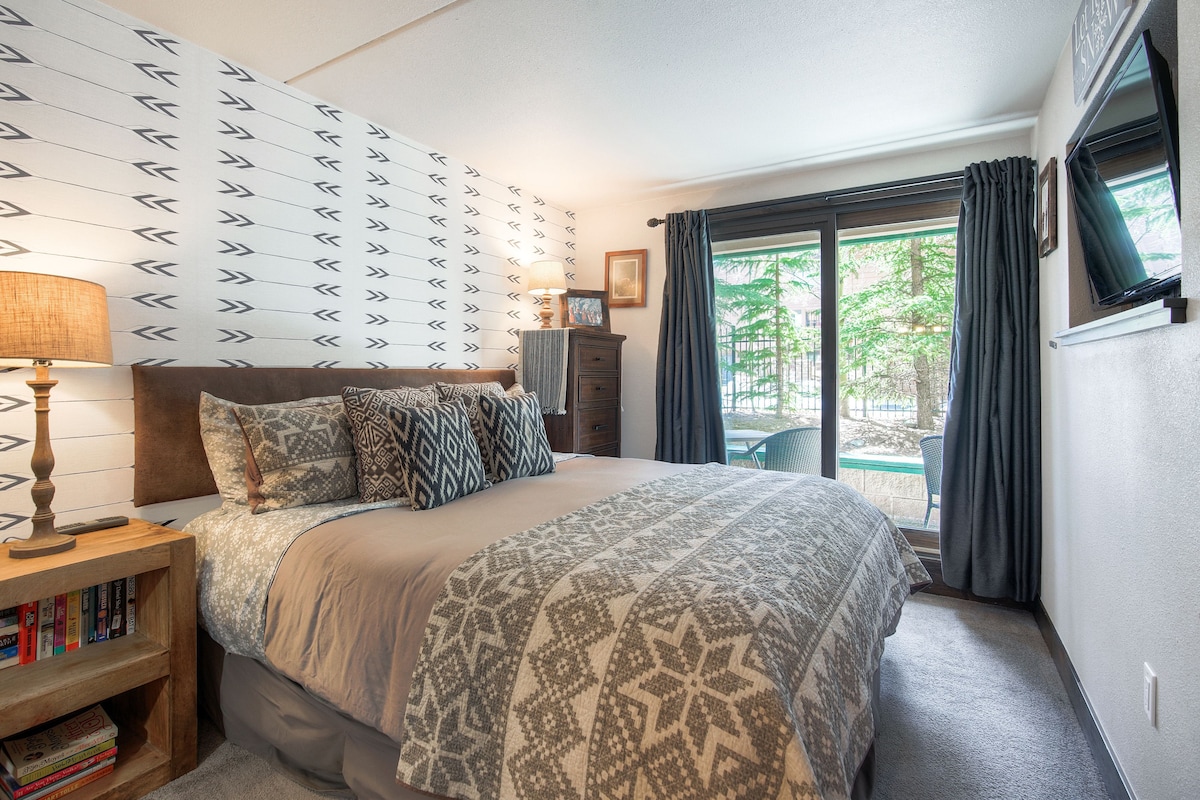 Breck Ski-In/Ski-Out Condo Near Main Street! - Condominiums for Rent in ...