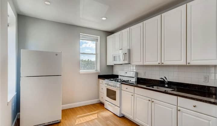 Reservoir Hill Gem Renovated 3br Apartment - Baltimore, MD