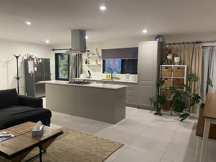 Spacious Worker Accommodation | Dog Friendly - Gunnedah