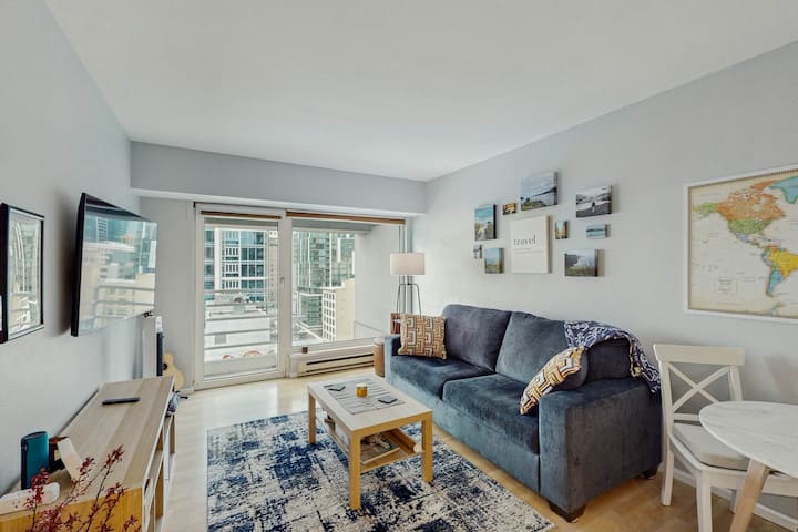 1 Br Downtown Condo With Shared Pool And Hot Tub - Seattle