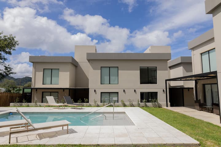 Dúplex De Ensueño Con Piscina Climatiza Y Sauna - Jujuy