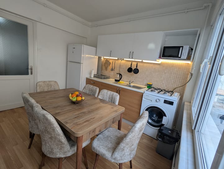 2 Bedrooms Balcony Apartment In Taksim Center - Beykoz