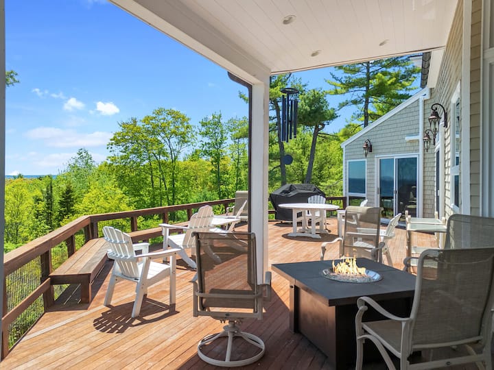 Br Elegant Ocean View Home W/ Hot Tub - Rockland, ME