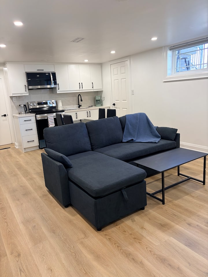 2 Bedroom Home For 6 People - Markham, Canada