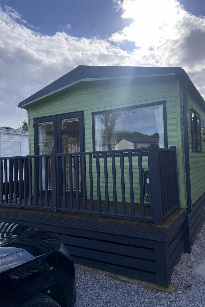 Coworth Deluxe Cabin With Garden - Carnforth