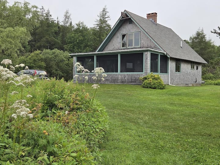 3br Peaceful Coastal Cabin With Screened Porch - Rockland, ME