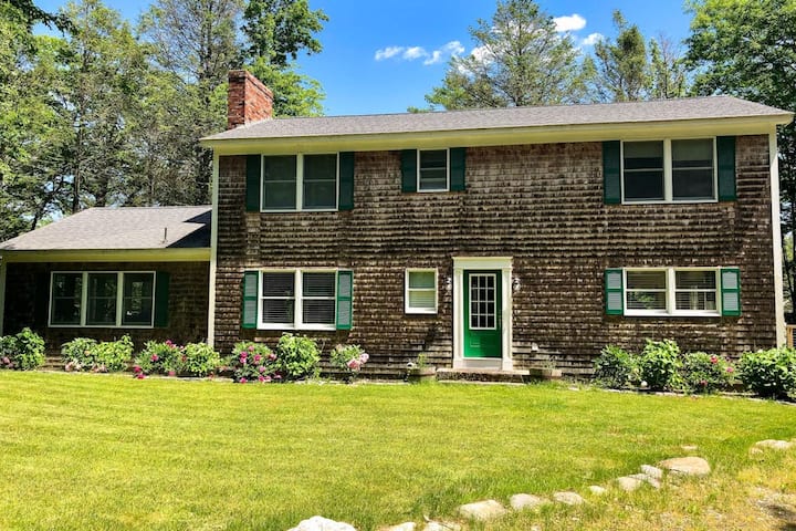 3br Riverfront Home W/ Tidal Dock & Yard - Damariscotta, ME