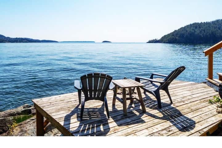 Miller Oceanfront Retreat |  Cabins By The Sea - Bowen Island